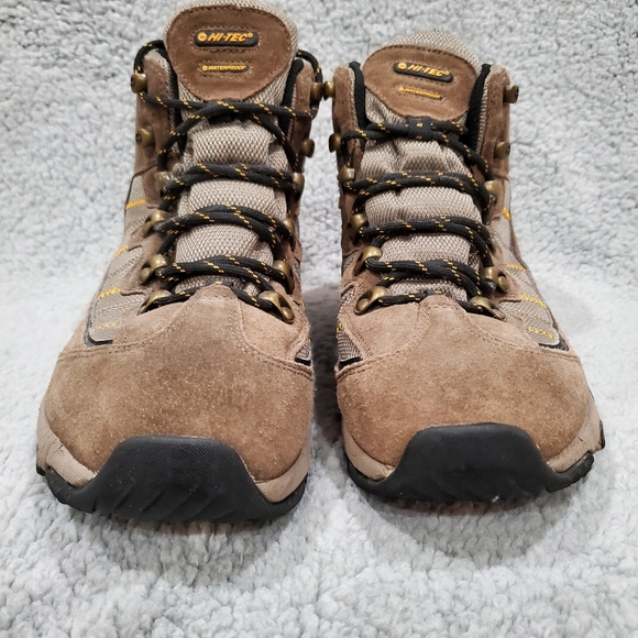 Hi-Tec | Shoes | Hitec Mens Haka Trail Waterproof Light Hiking Boot 95 ...